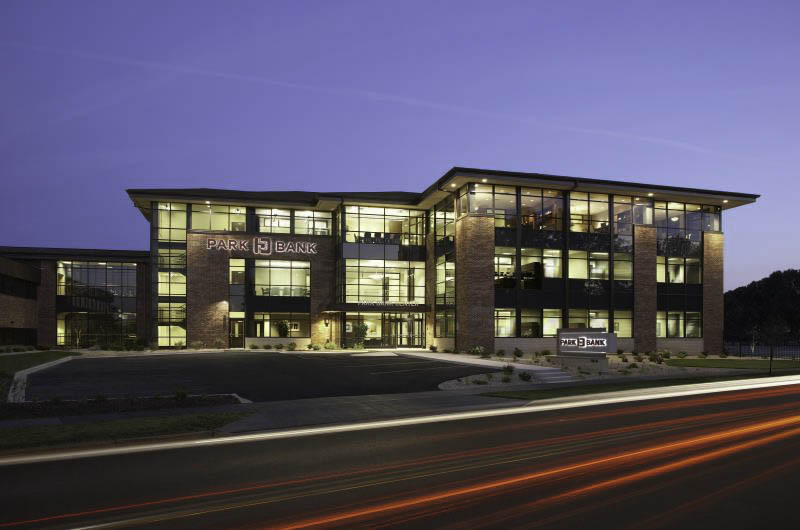 The Best Bank Builders in the U.S. - December 2022 - Photos, Cost ...